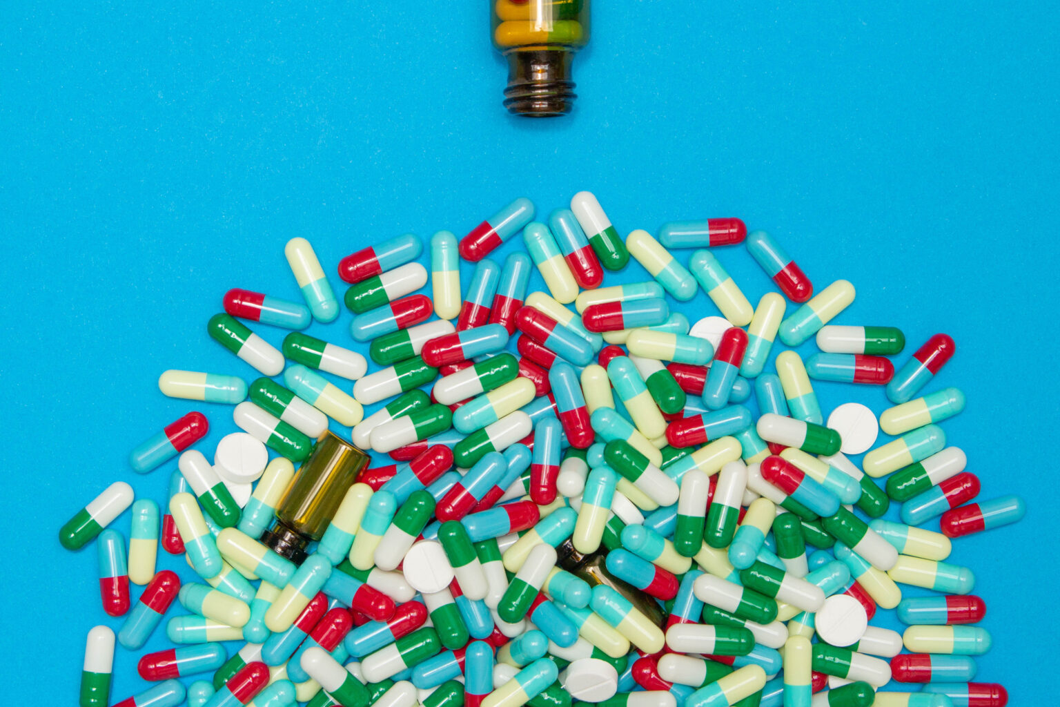THC Pills & Capsules: How Do They Work? - Inyo Las Vegas